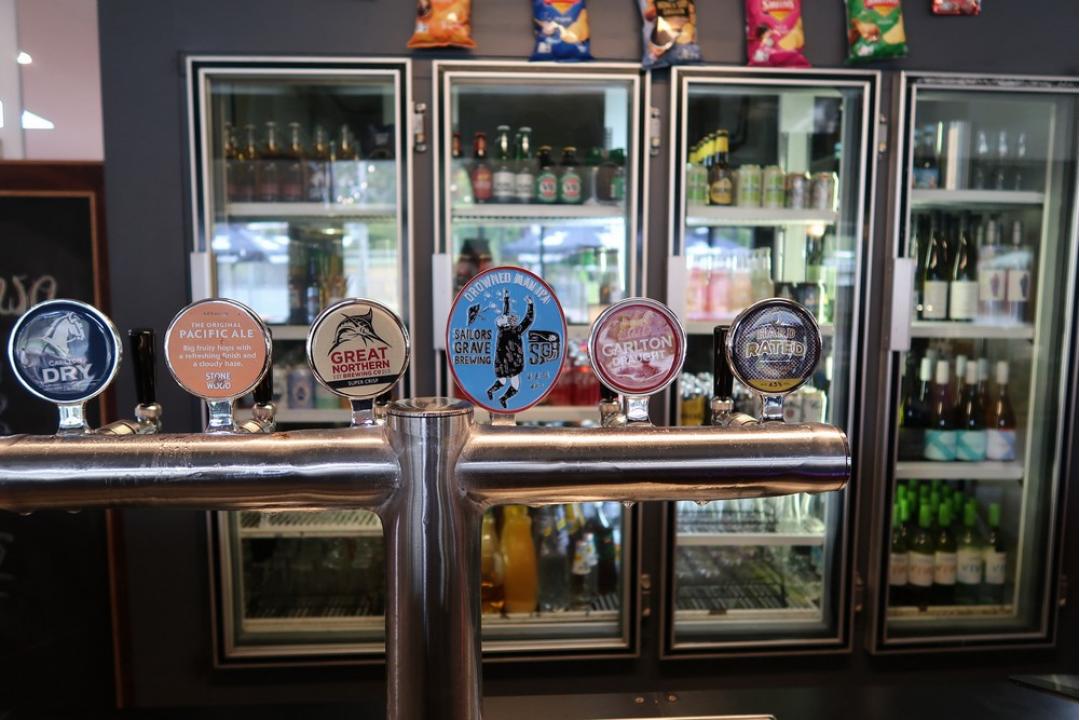 Mingling Waters Official Site - Bar and Dining