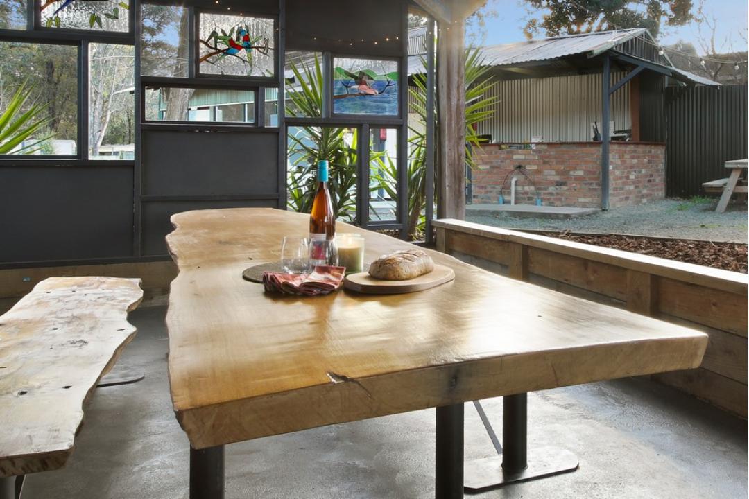 Mingling Waters Official Site - Facilities