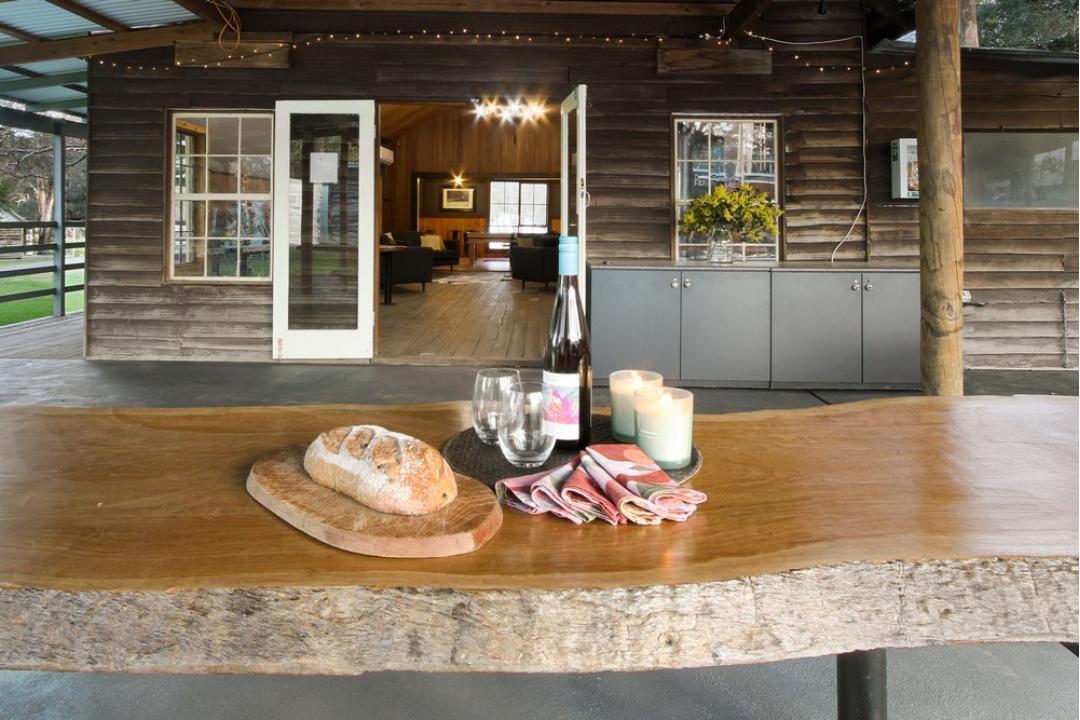 Mingling Waters Official Site - Facilities