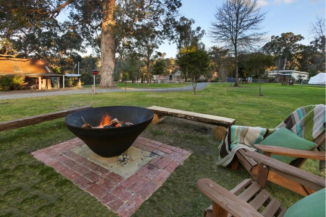 Mingling Waters Official Site - Facilities